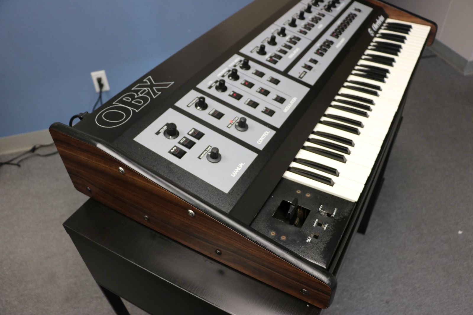 MATRIXSYNTH: Oberheim OB-X Vintage Analog Synthesizer with MIDI