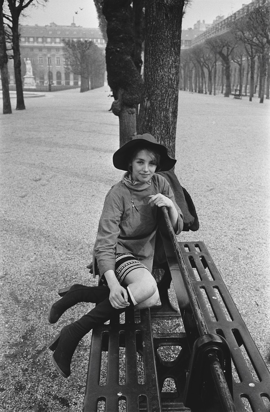 Fans d' Isabelle Adjani: A Paris par Claude Azoulay- Part 1 HQ