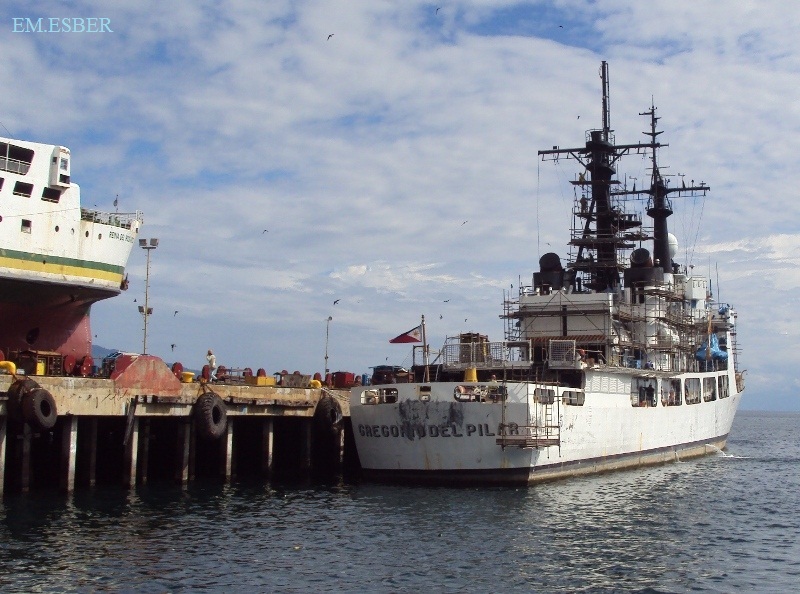 Em Esber Blog 2: MV Eastern Endeavor at Keppel Shipyard, Bauan Batangas ...