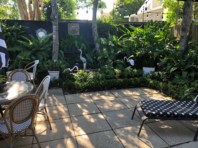 The Uptown Acorn: In the Garden {Rear Courtyard}