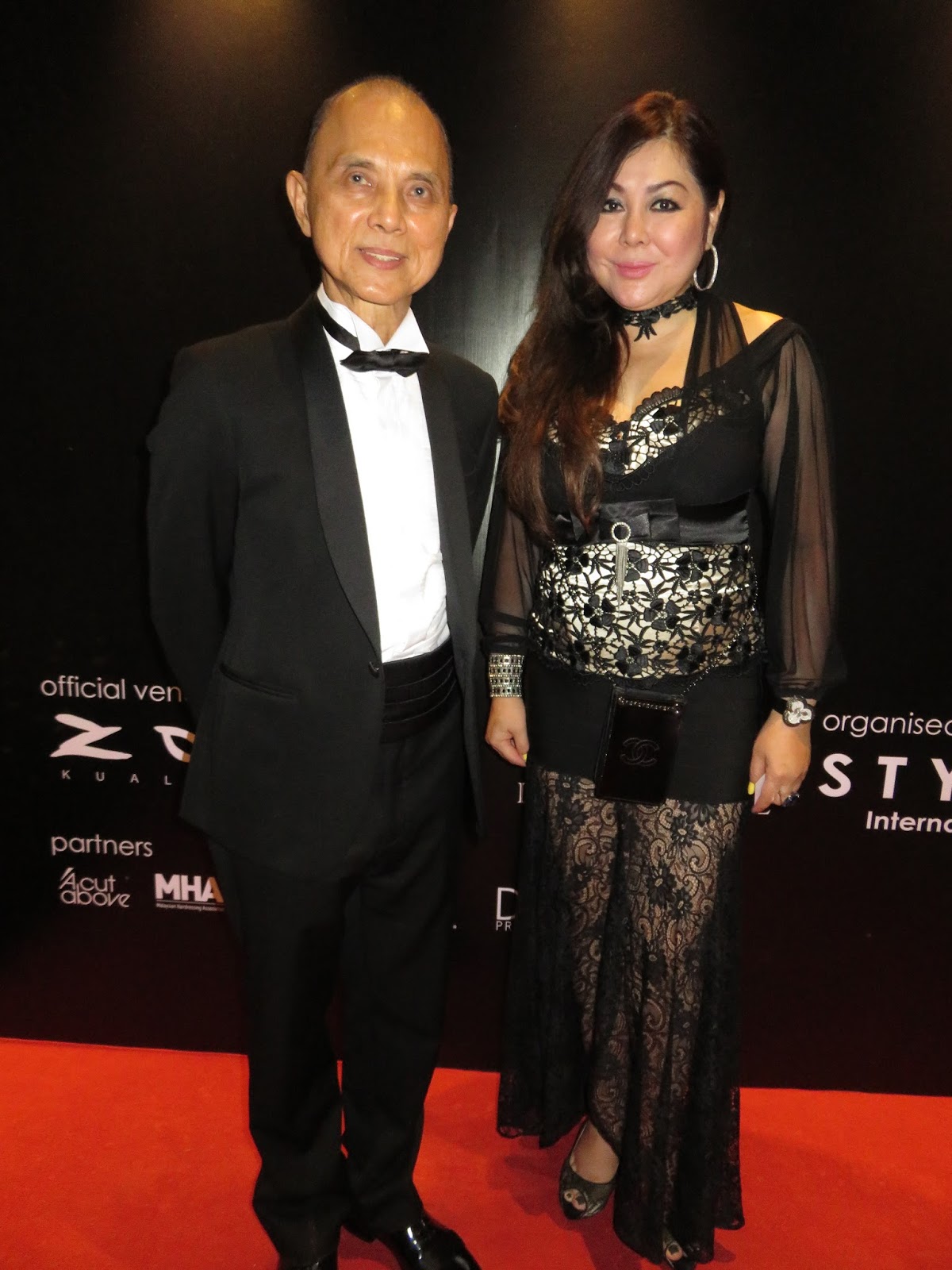 Kee Hua Chee Live!: PART 1 OF THIRD AND LAST NIGHT OF MERCEDES-BENZ ...