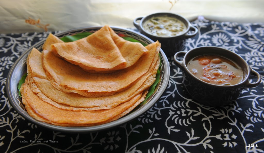 Flavours and Tastes: Thakkali Dosai