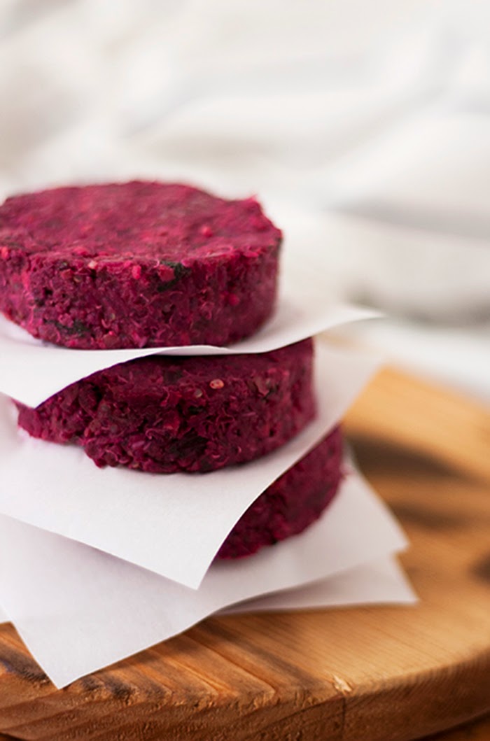 beetroot burgers - A Bit Wholesomely