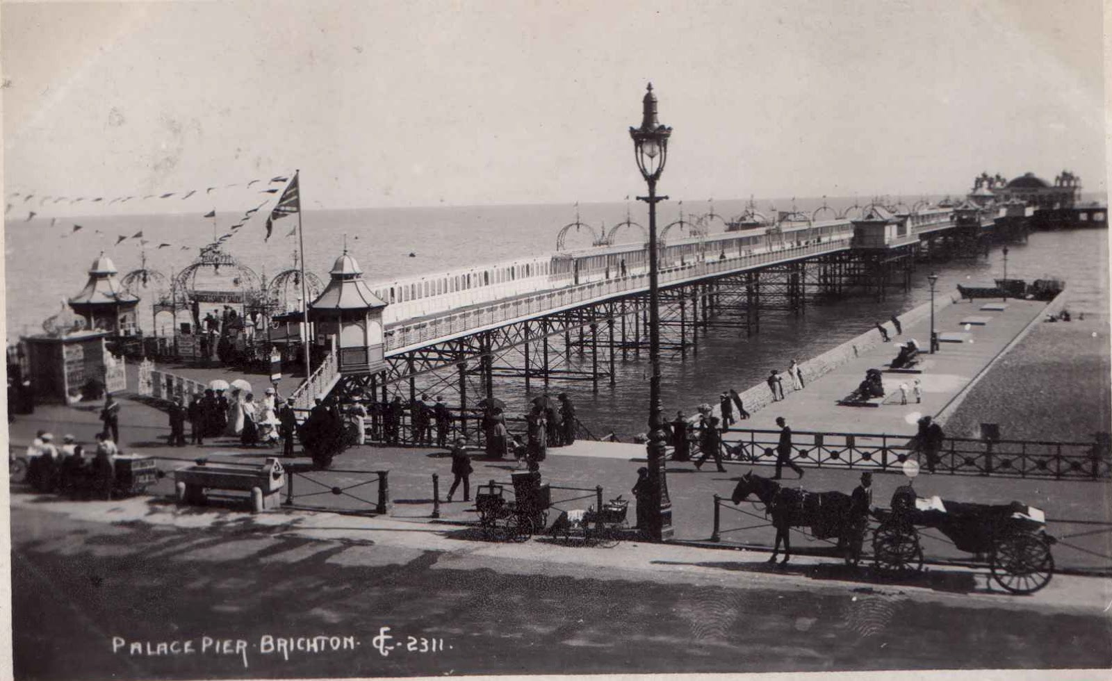 Hove in the Past: Brighton, Hove and Portslade's Street Lights