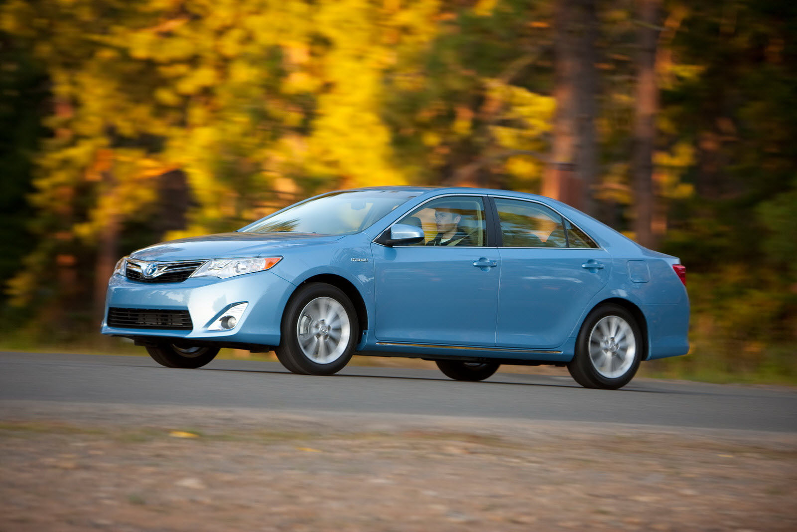 Toyota introduces Seventh-Generation Camry for 2012