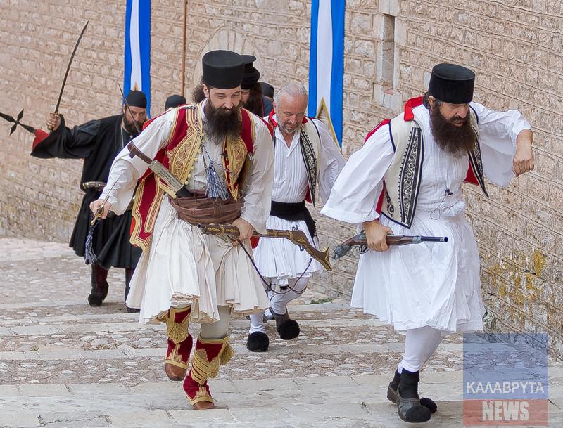 ΕΝΤΥΠΩΣΙΑΚΑ ΦΩΤΟΓΡΑΦΙΚΑ ΣΤΙΓΜΙΟΤΥΠΑ ΑΠΌ ΤΗΝ ΛΑΜΠΡΗ ΕΟΡΤΗ ΣΤΟ ΜΕΓΑ ...