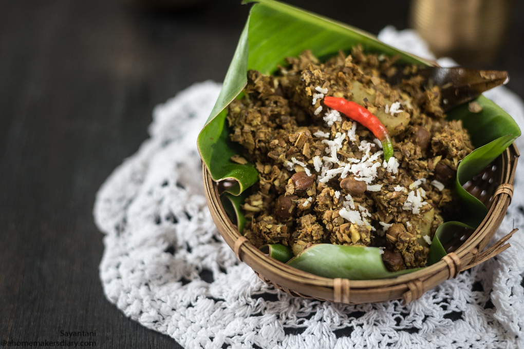 Niramish mochar ghanto ar mocha chingri - A Homemaker's Diary