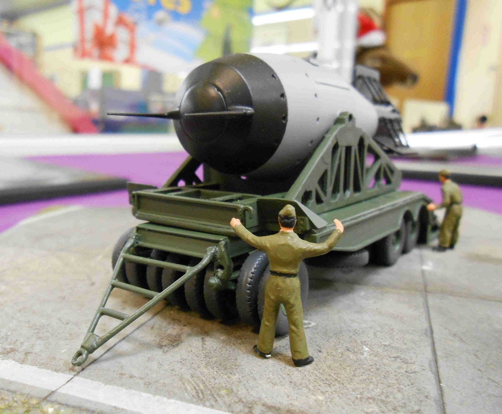 La "Tsar Bomba" AN-602 King of the Bombs.