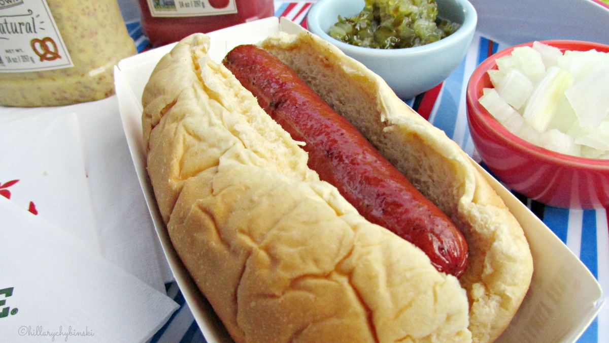 3 Steps for Grilling the Perfect Hot Dog