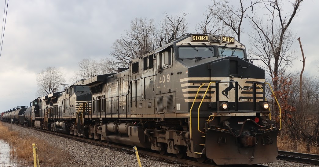 Michigan Exposures: A Few Shots of a Train