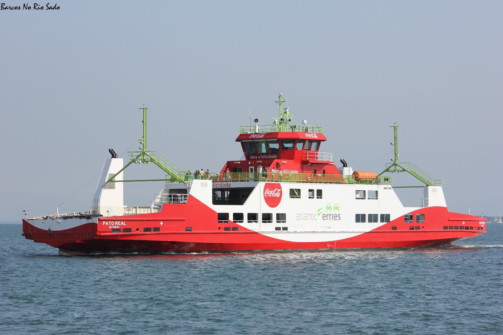 Barcos No Rio Sado: Rola do Mar e Pato Real