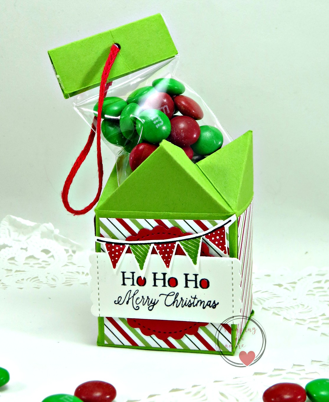 Stampingwithamore POP UP SURPRISE TREAT BOX stampingwithamore-pop-up-surprise-treat-box