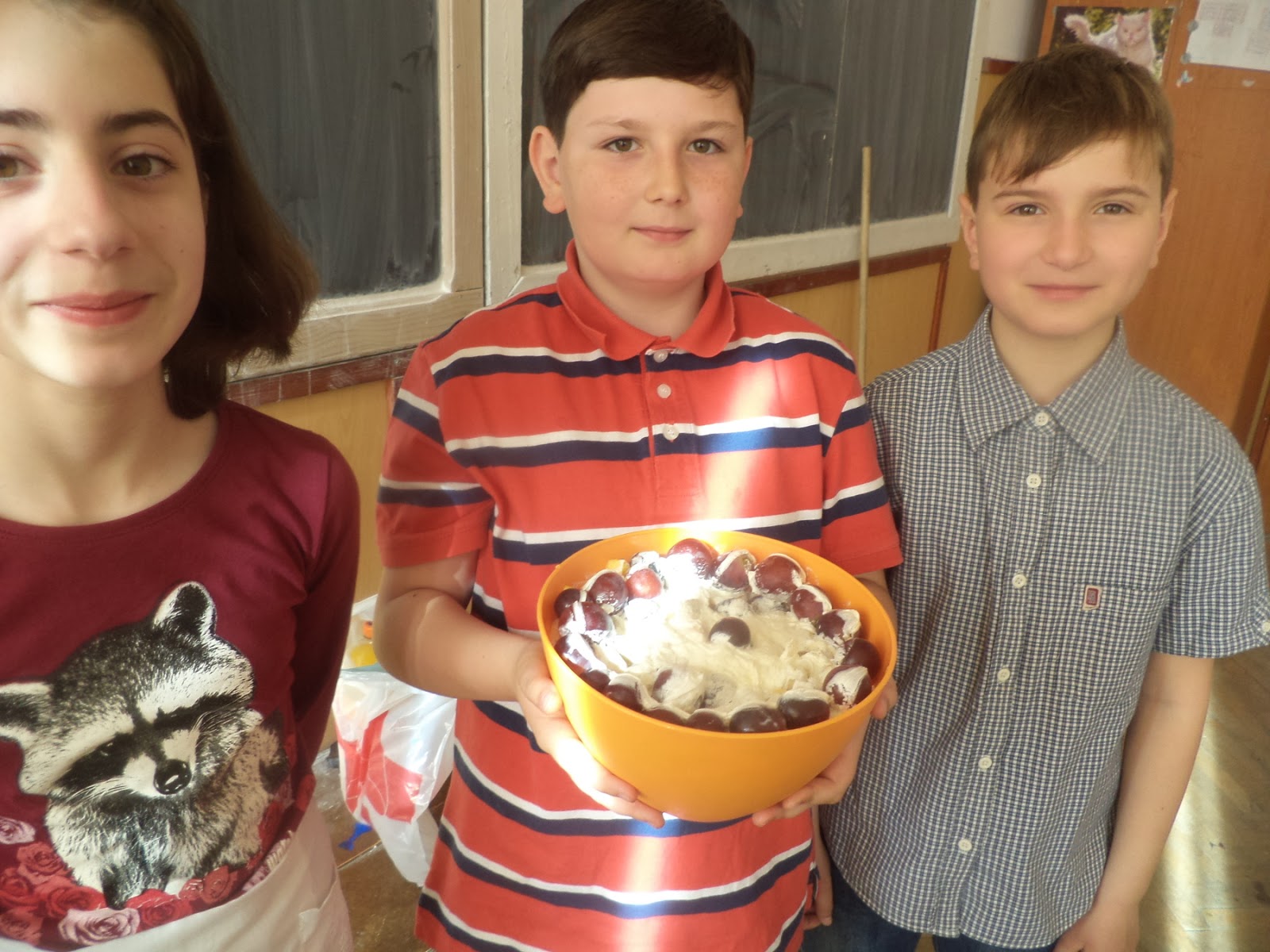 Învăţătoarea Cătălina: ACTIVITATE 1 SCOALA ALTFEL - MICII BUCATARI