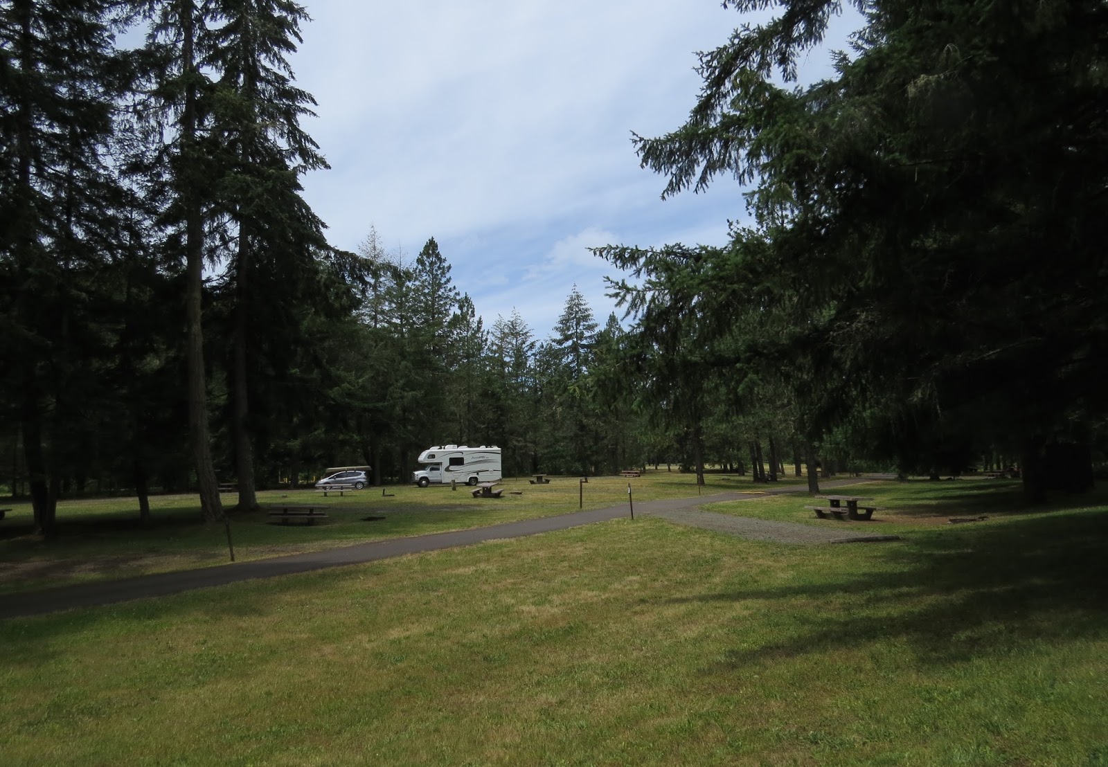 Where's Liz? 2016: Cottage Grove, Dorena Lake, and Spirit Falls