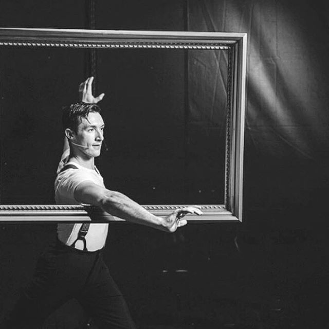 JK's TheatreScene: Standing @ Zero: The Prom's Drew Redington