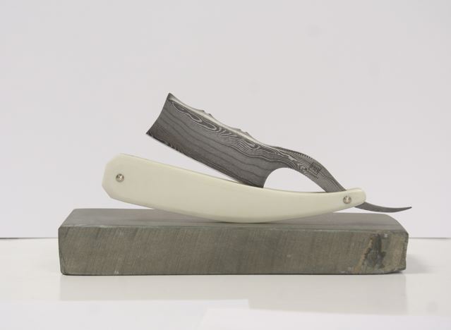 A Razors Tale: Custom Straight Razors