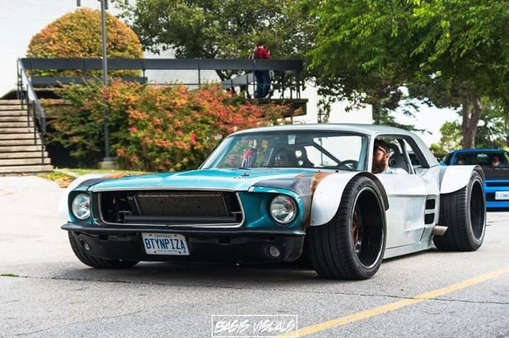 Modifikasi Mobil Mustang Paling Gokil - LAPAK MOBIL DAN MOTOR BEKAS