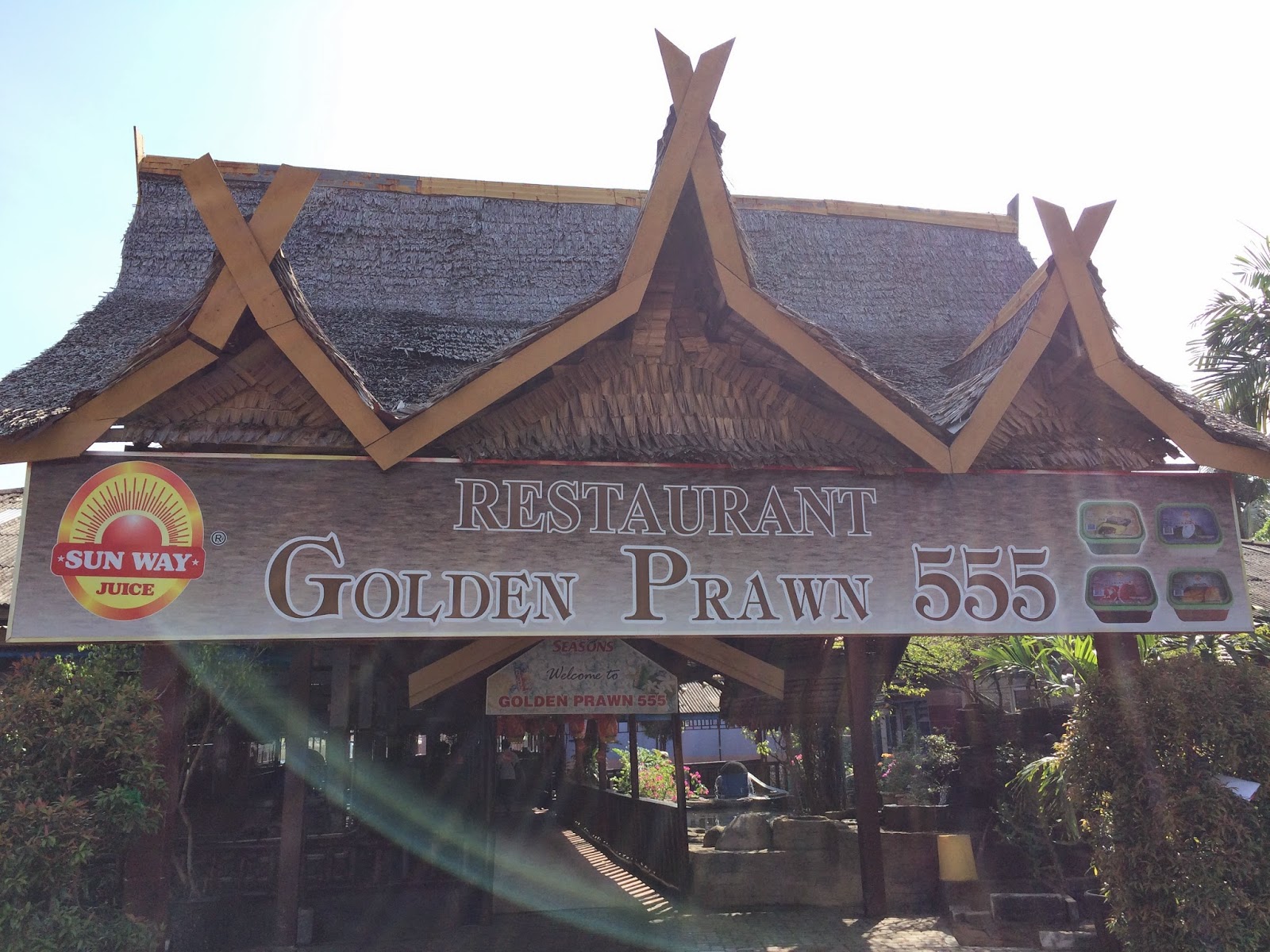 Golden Prawn 555 Restaurant - Batam, Indonesia - Travel is my favorite ...