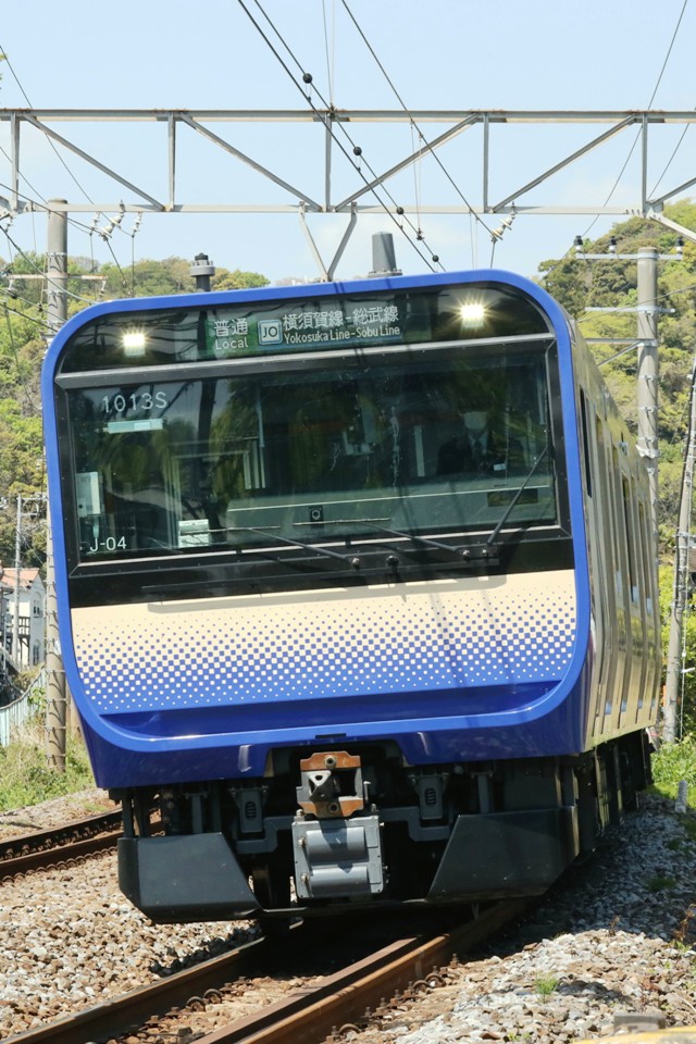 Tokyo Railway Labyrinth: New Model on the Yokosuka-Sobu Rapid Line
