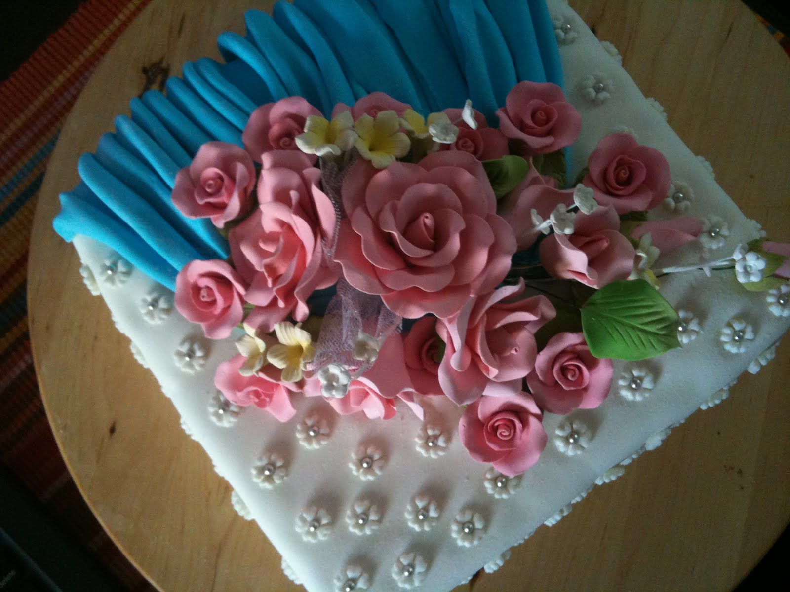 Hantaran Cake