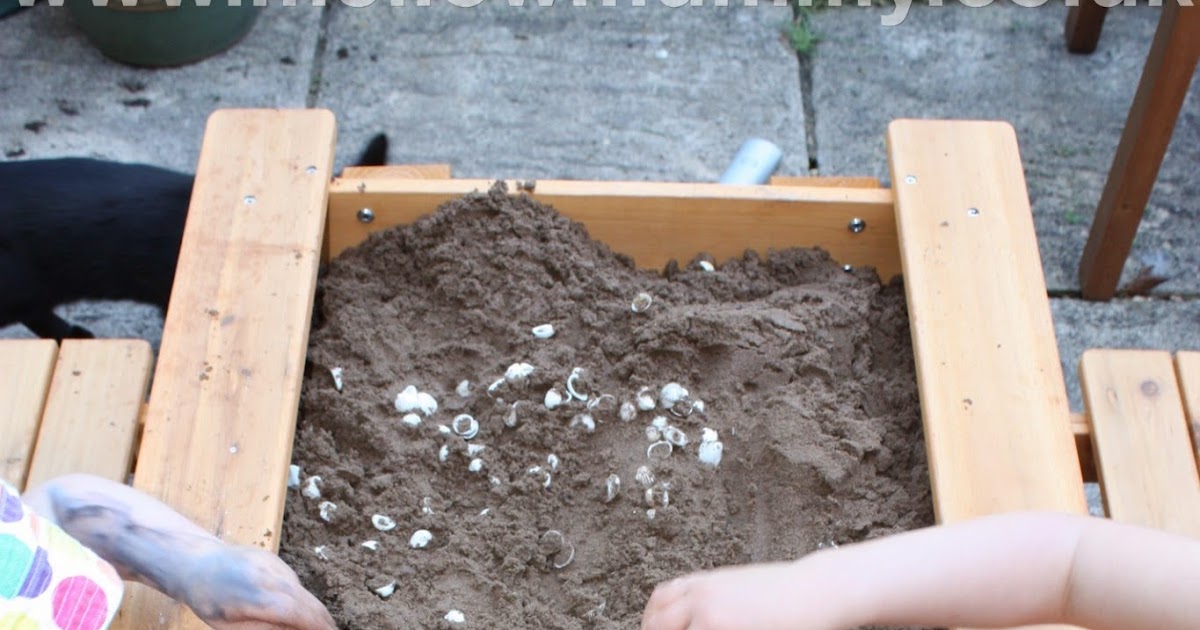 Mellow Mummy: Yellow Moon Crafts : Taking life as it comes...