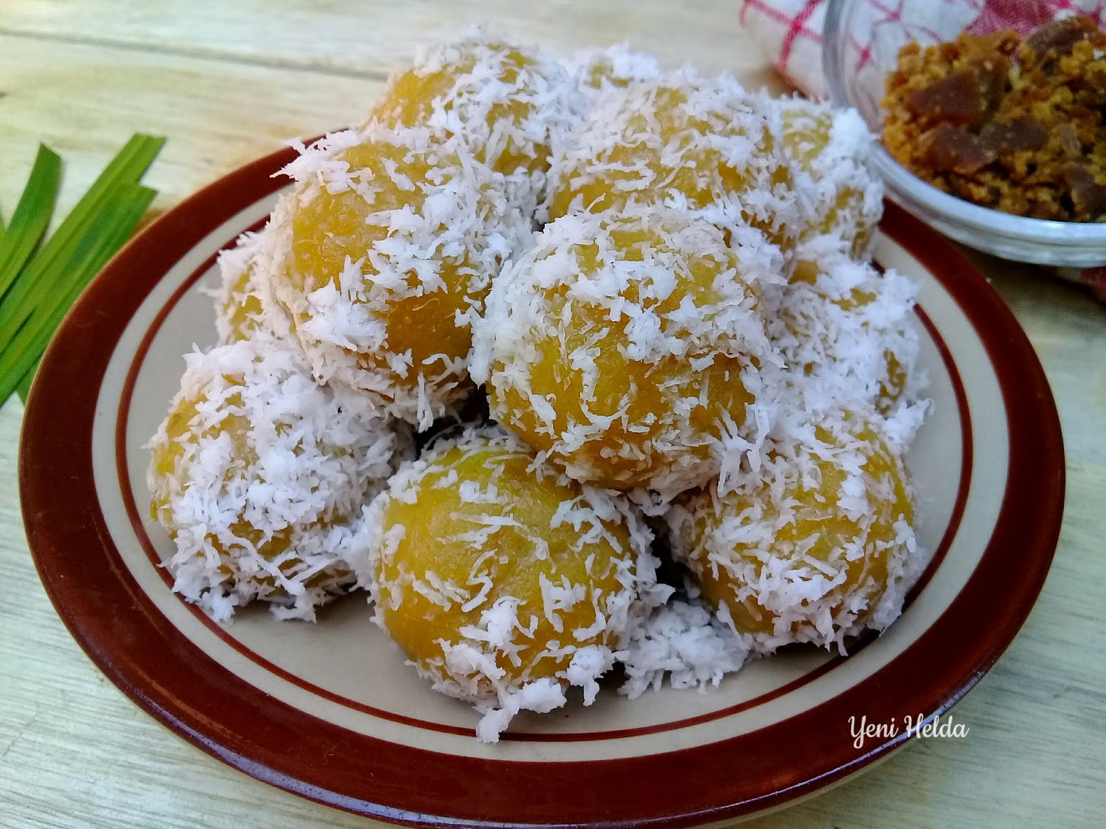Resep klepon ubi kuning yang enak dan mudah - Yeni helda.com