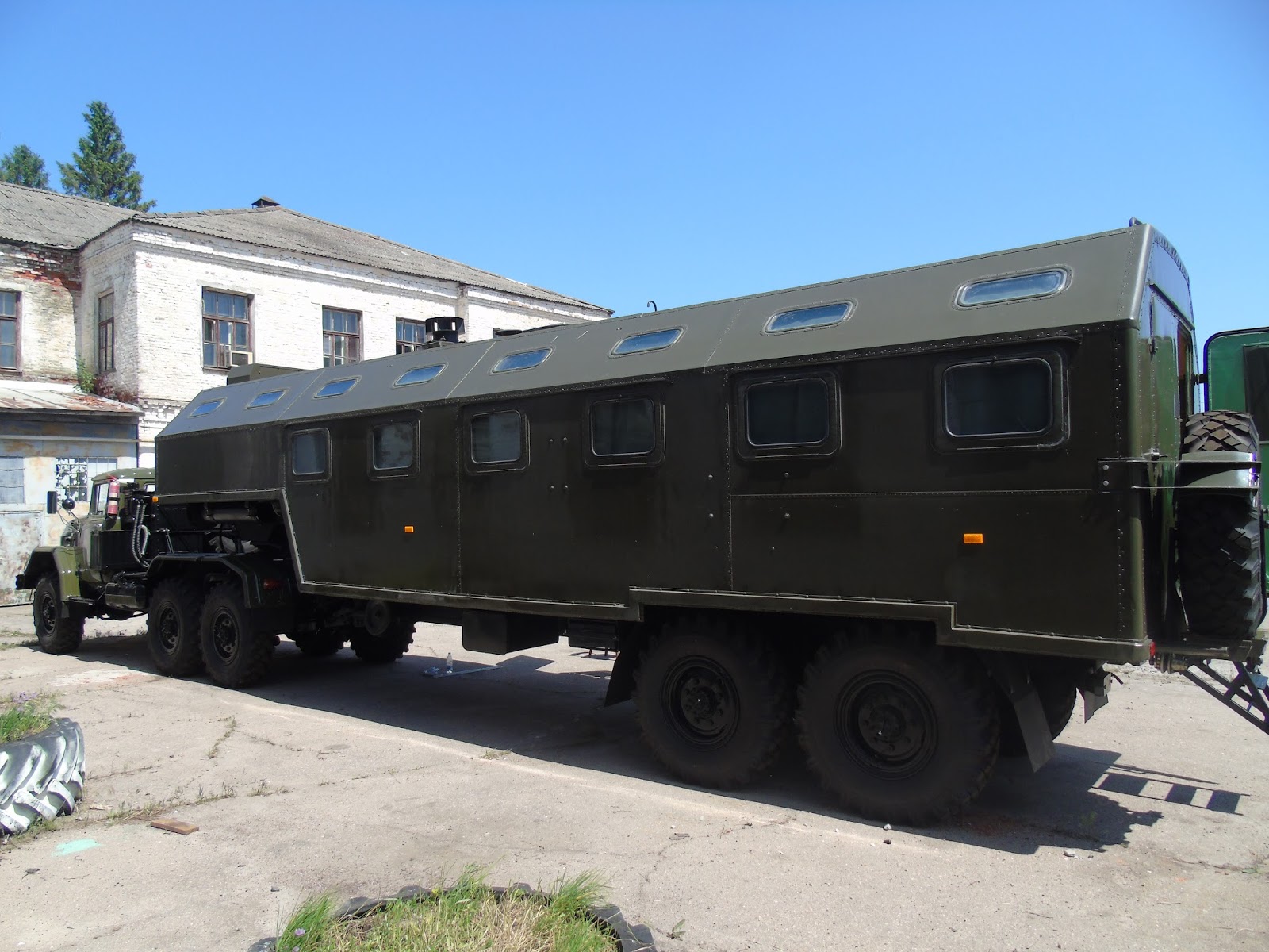 Mobile Field Bakery System 2500 kg per day