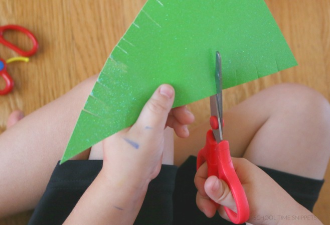 Invitation to Create: Christmas Tree Craft for Kids | School Time Snippets