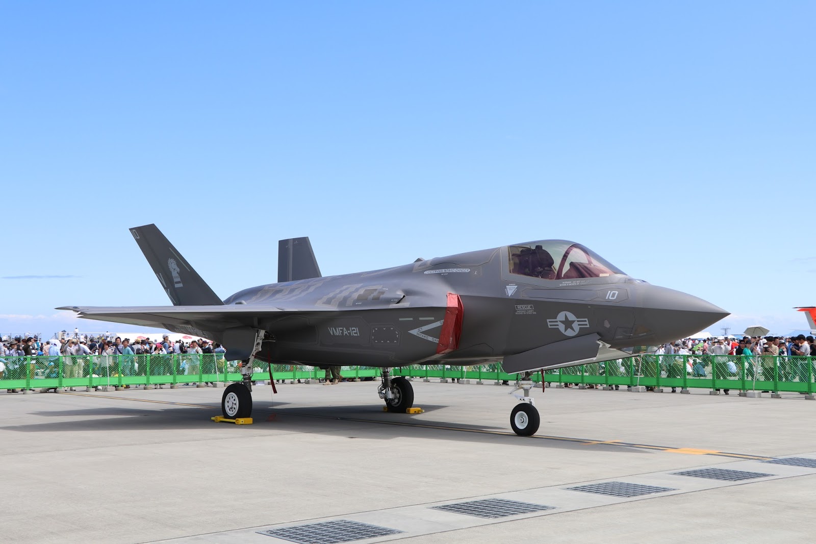 Orbit Seals: YF-23, F-22, F-35B ステルス戦闘機の表面比較 リベット、ファスナーボルト、RAM材, YF-23 ...