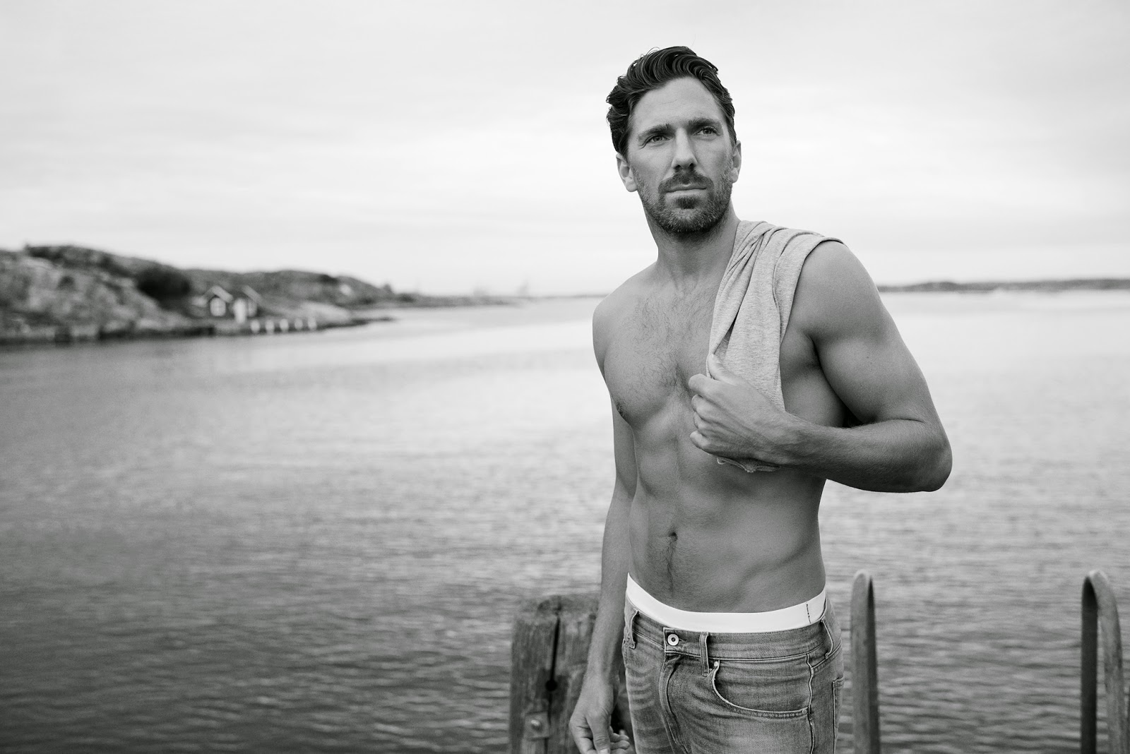 The Henrik Lundqvist Blog: HQ Henrik Lundqvist Bread & Boxers Ad ...