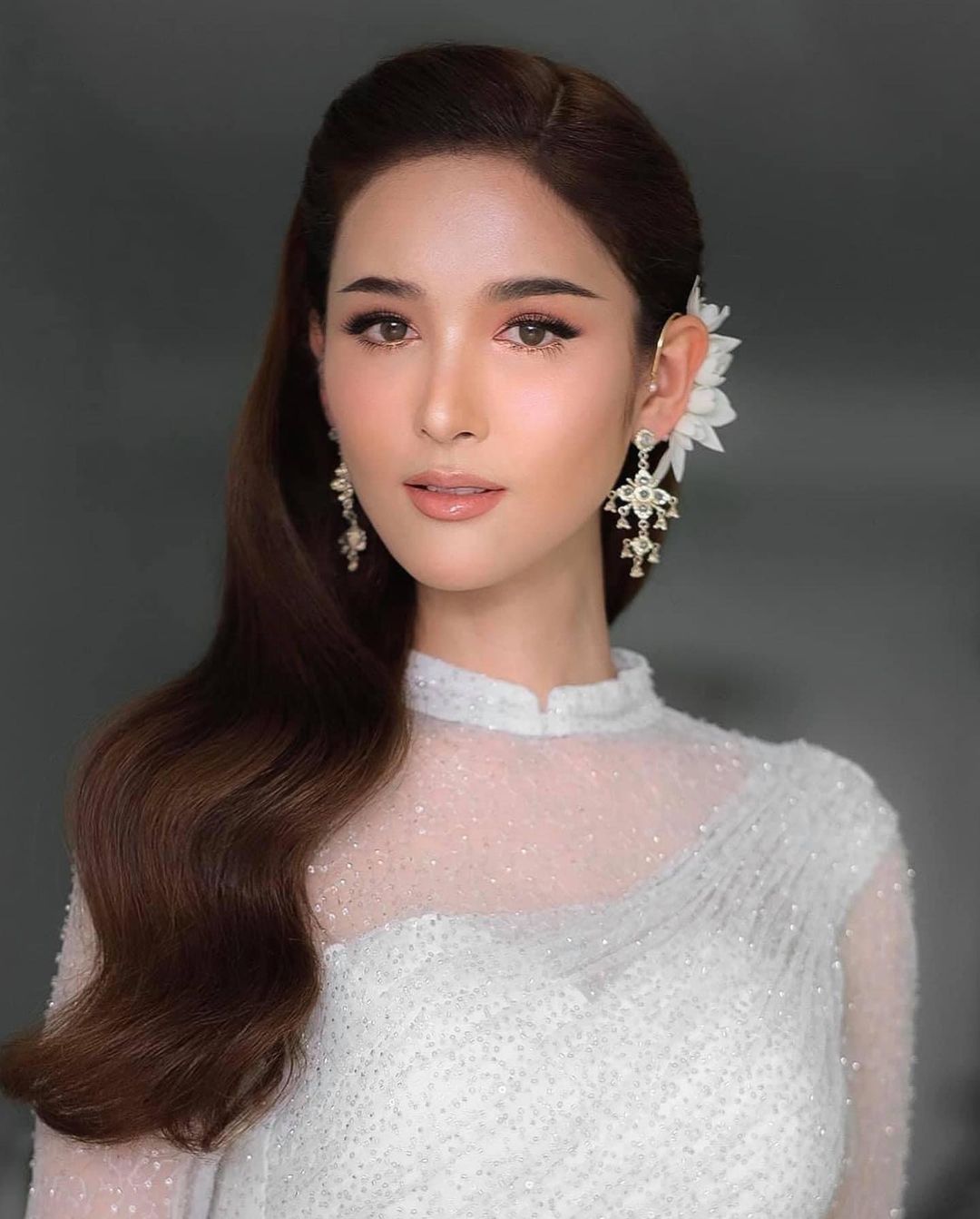 Benz Thipsuda – Most Cute Transgender Jewelry Model - TG Beauty