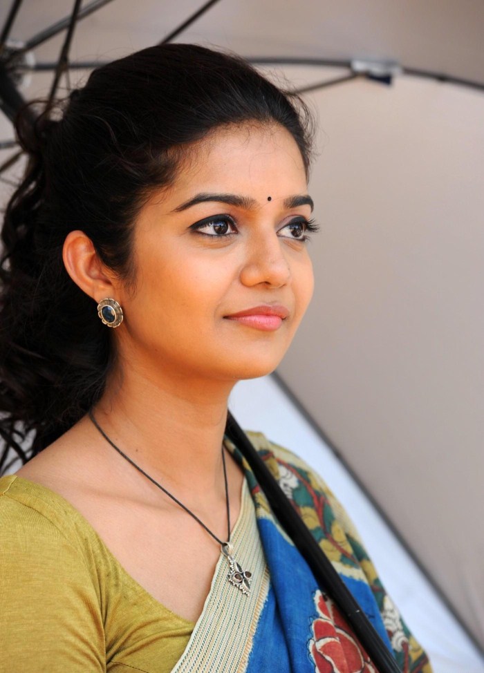 Little Google1: Swathi Hot Photos