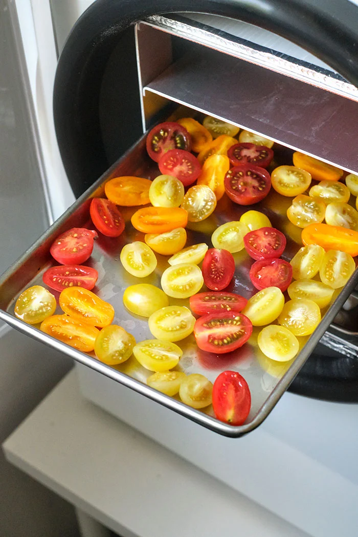 How to Freeze Dry Tomatoes at Home - Homesteading in Ohio