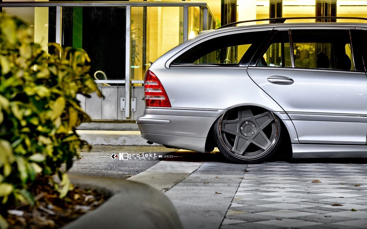 Mostbook: Tuning Mercedes-Benz C-Class W203 Universal Stance
