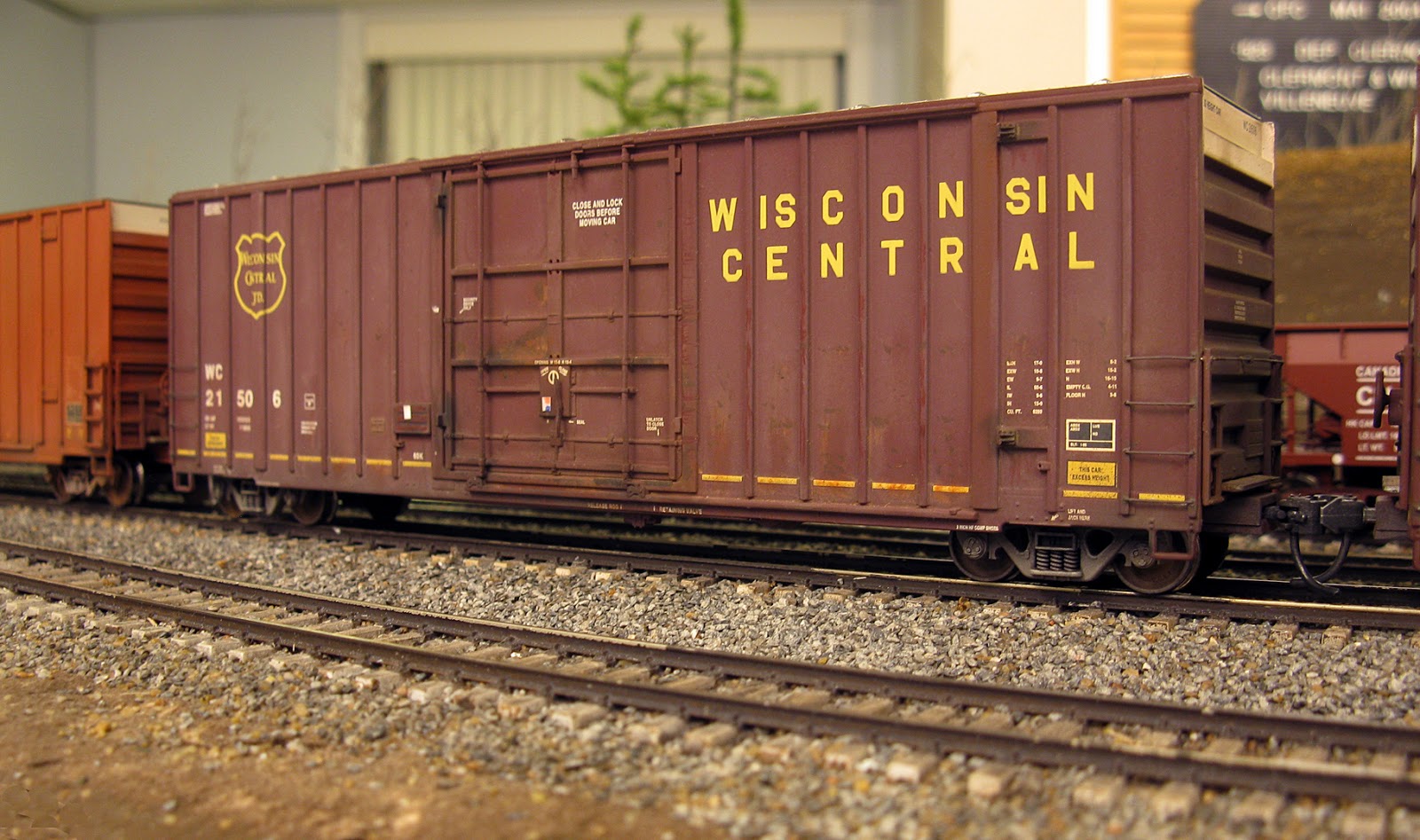 Hedley Junction: Some Boxcar Weathering Projects
