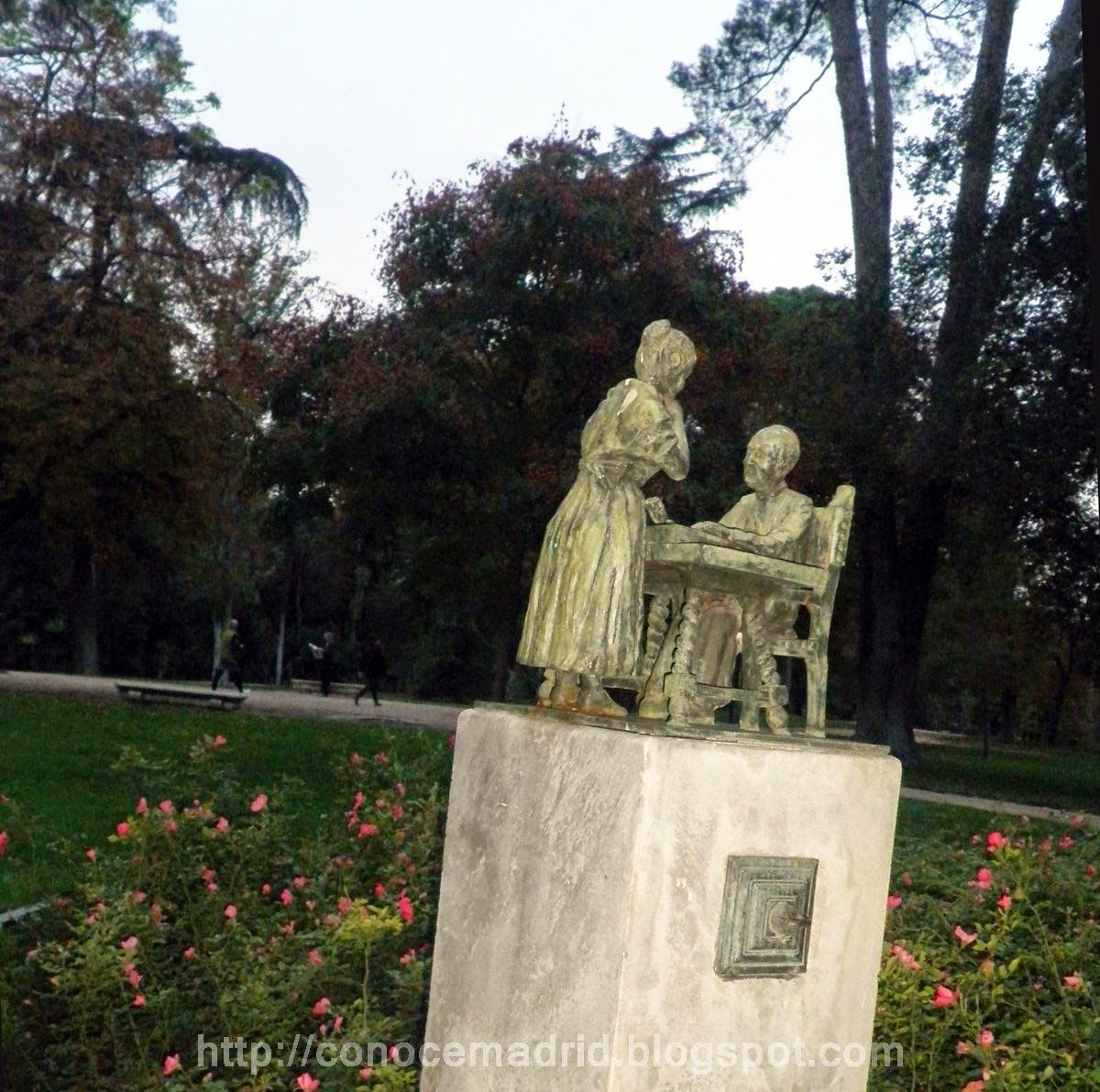 Conocer Madrid: Esculturas en el Retiro