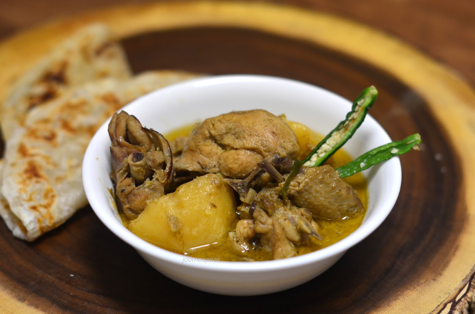 KANCHA LONKA MURGI - GREEN CHILI CHICKEN CURRY : GARDEN TO TABLE ...