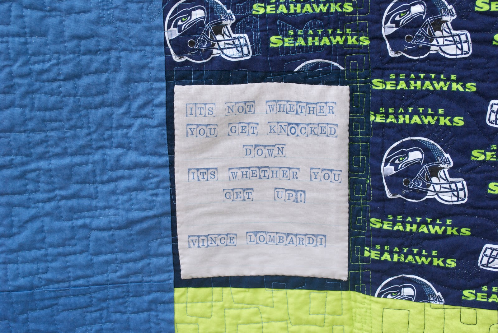 Let's begin sewing...: Seahawks Quilt