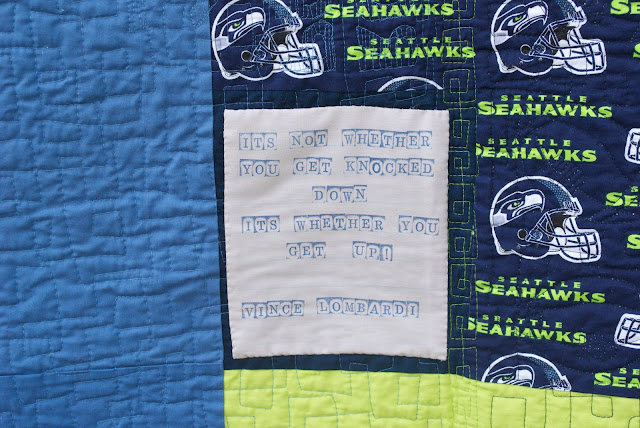 Let's begin sewing...: Seahawks Quilt
