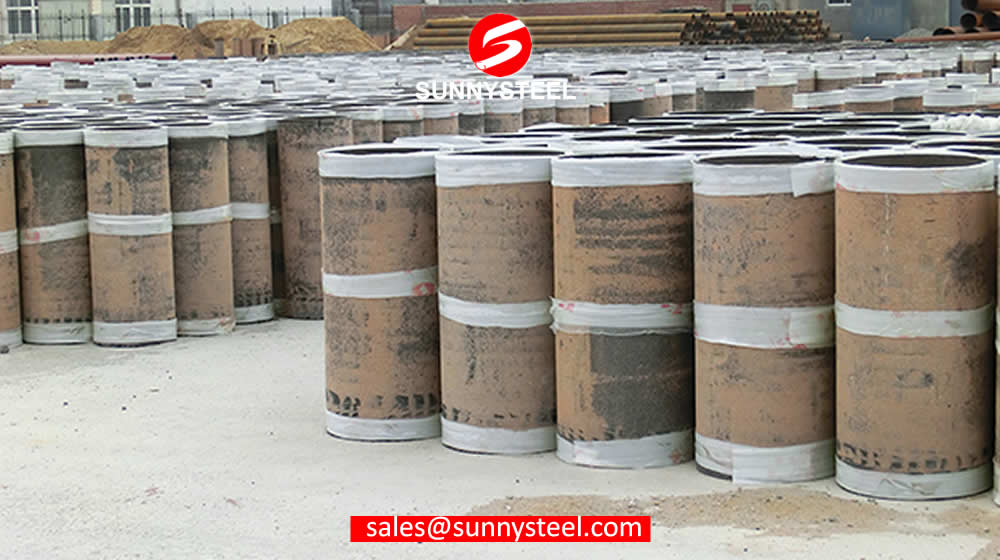 Cast basalt lined steel pipe