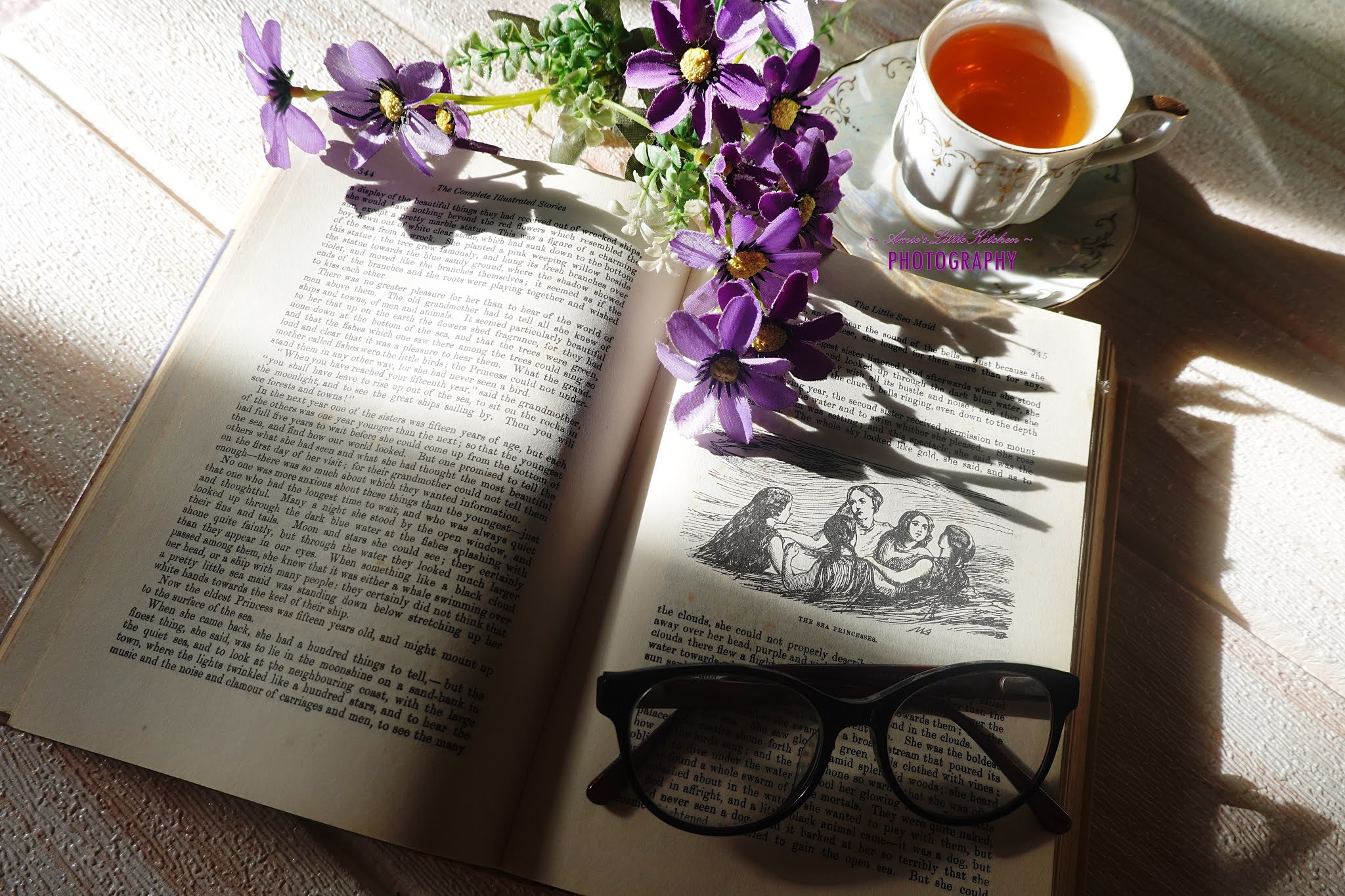 Secawan Teh & Classic Fairy Tales - Amie's Little Kitchen