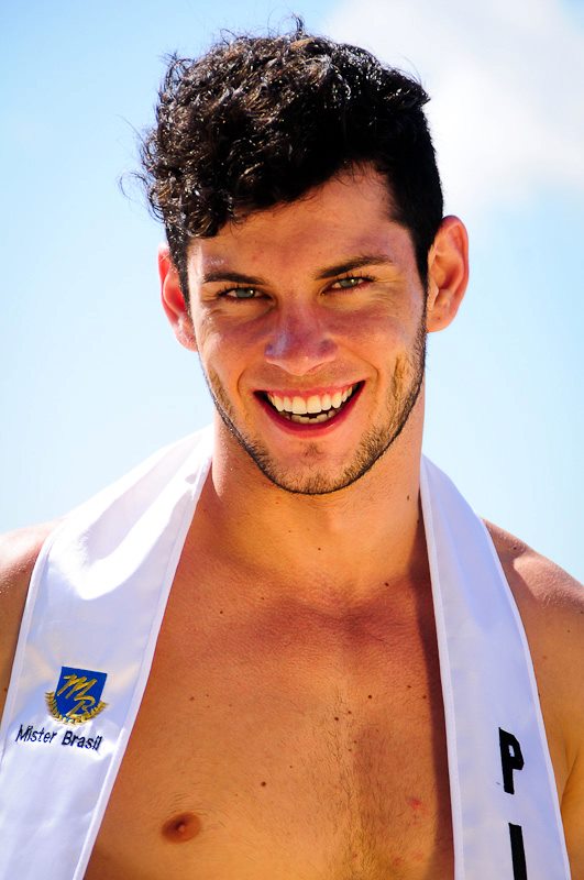 Amy Willerton: Mister Brazil 2013 Official Photoshoot