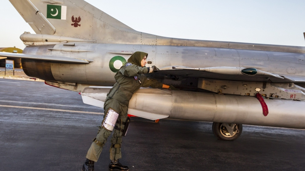 Brave Pakistan army : June 2013