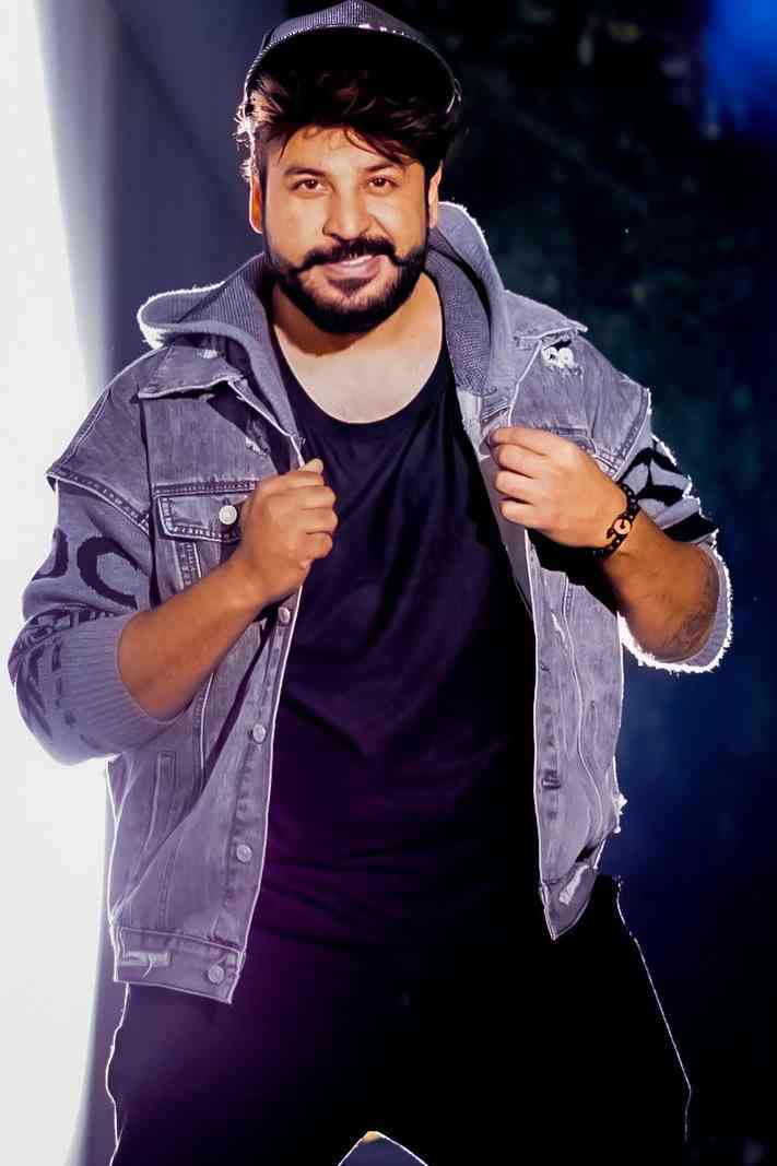 Sunny Kalra (Tik Tok Star) Wiki, Biography, Age, Girlfriend, Career and ...