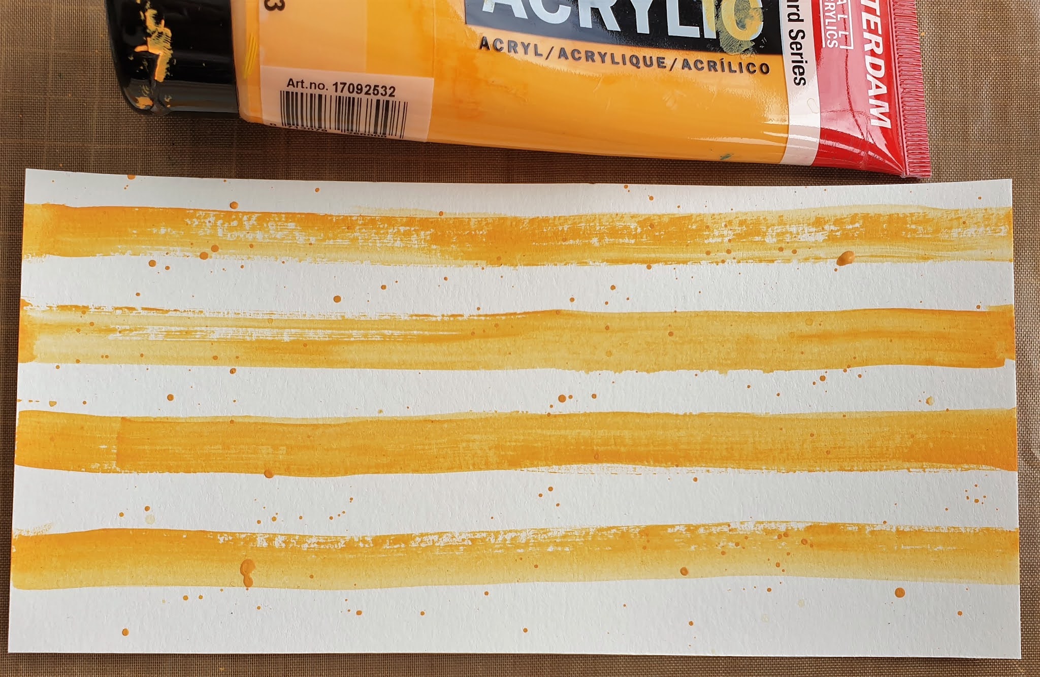 Scrap-joy: Een kaart met strepen.