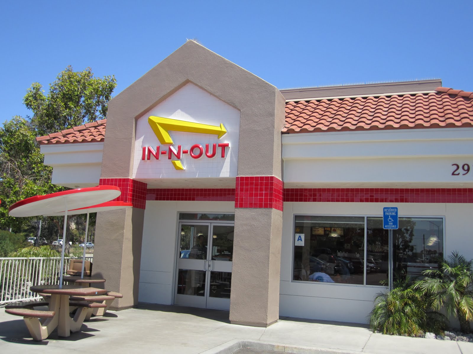 The Eleventh Hour: June Restaurant of the Month #2 - In-N-Out Burger