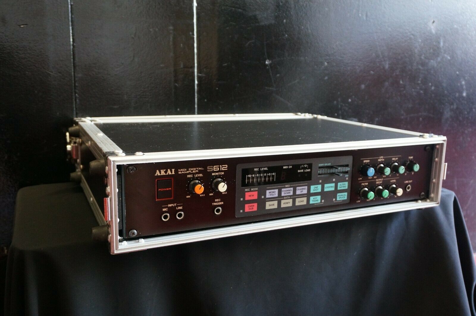 MATRIXSYNTH: Akai S612 Vintage 80's 12-bit MIDI Lo-Fi 2U Rack Sampler W ...