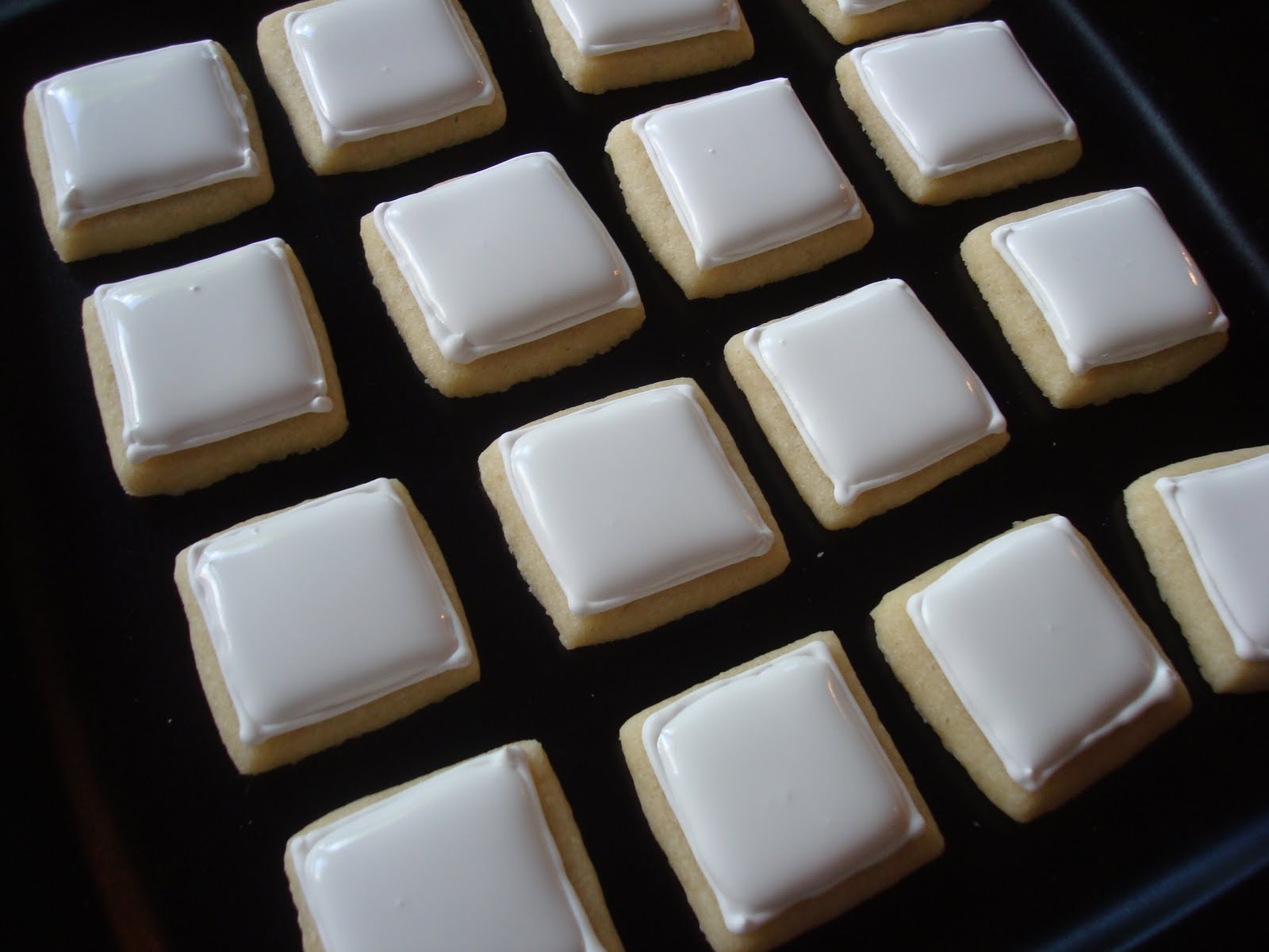 minne{BAKER}: Scrabble Wedding Cookies