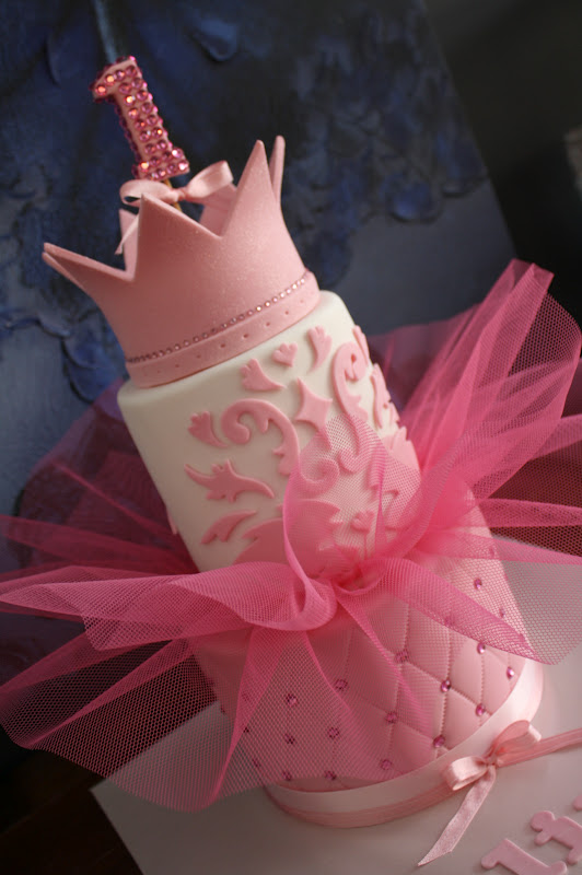Sandy's Cakes: Aaliyah's Princess Tutu 1st Birthday Cake