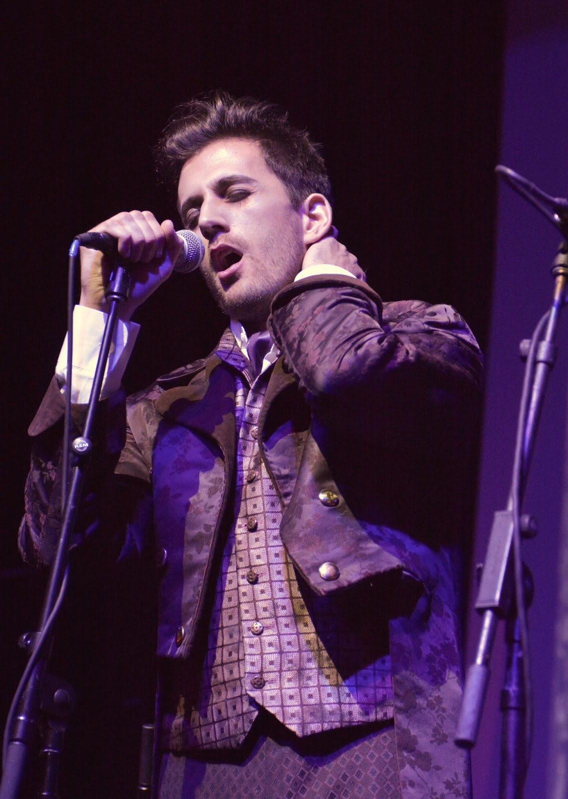 BARIHUNKS ®: NO JOKE: Barihunk Trio in Festive April Fool's Day Concert